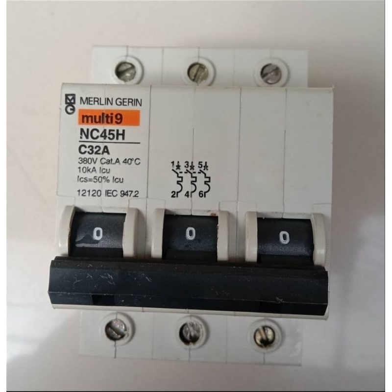 Jual MCB 3P DOMAE SCHNEIDER ORIGINAL MCB 3 PHASE 10A, 16A DAN ...