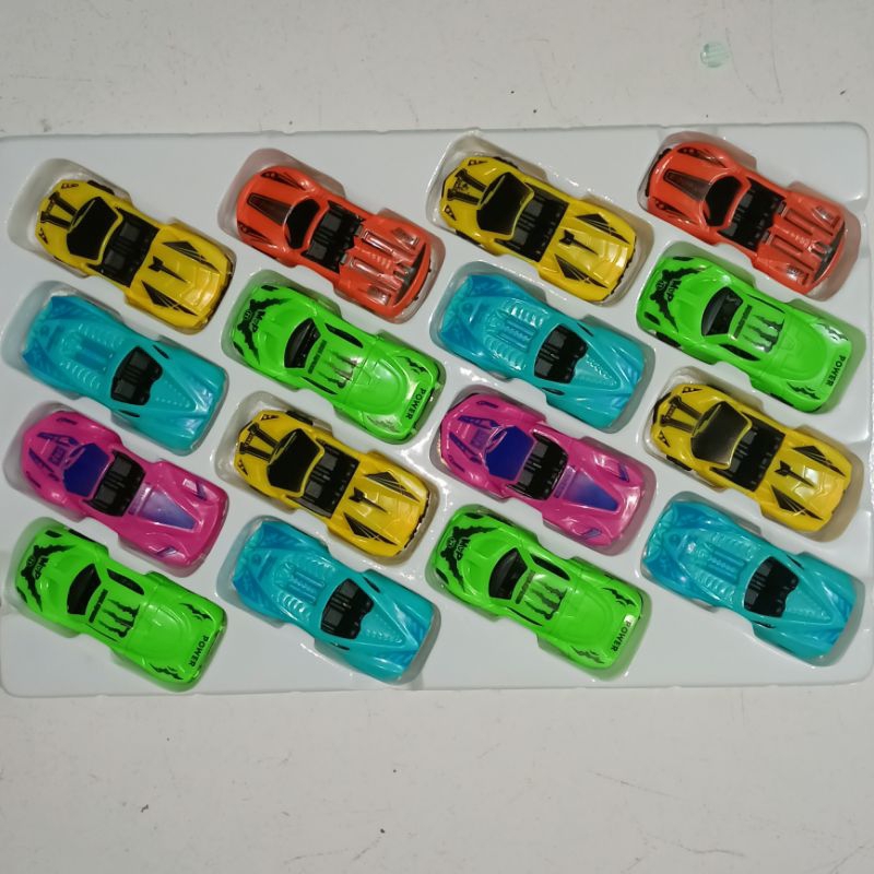 Jual MAINAN MOBIL MINI ISI 16 PCS ( BAHAN PLASTIK) | Shopee Indonesia