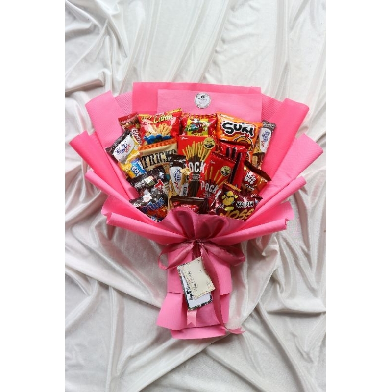 Jual Buket snack besar kain spundbond cocok untuk kado ulang tahun ...