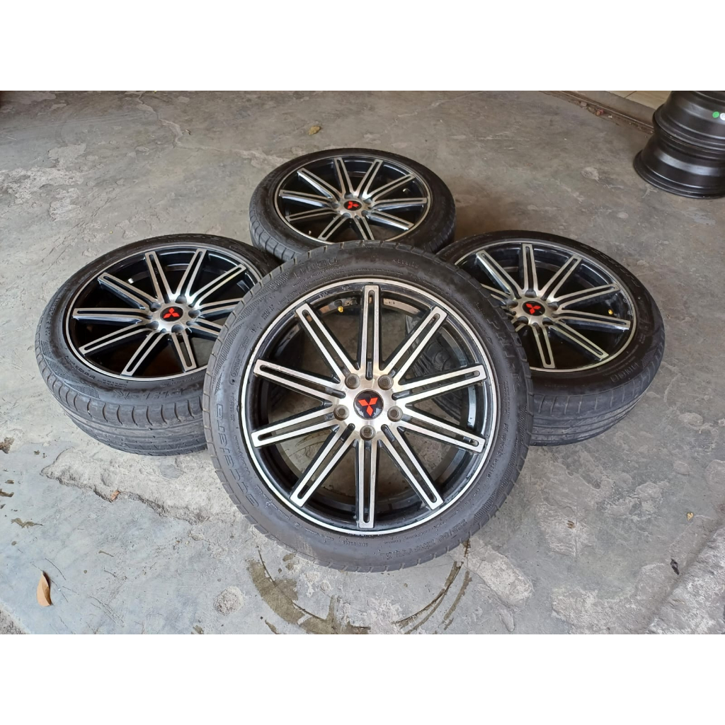 Jual Velg Racing Xpander Hrv Innova Rush XL7 Vossen CV4 Ring 18 Plus ...