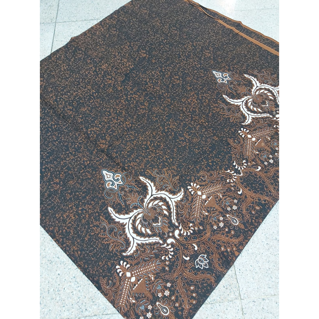 Jual Kain Jarik Batik SOLO motif remekan tumpal bawah warna dasar hitam ...