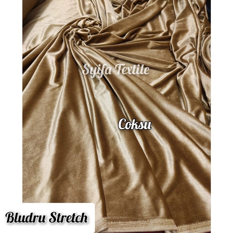 Jual Kain Bludru / Bludru Meteran / Kain Bludru Velvet Stretch / Kain ...