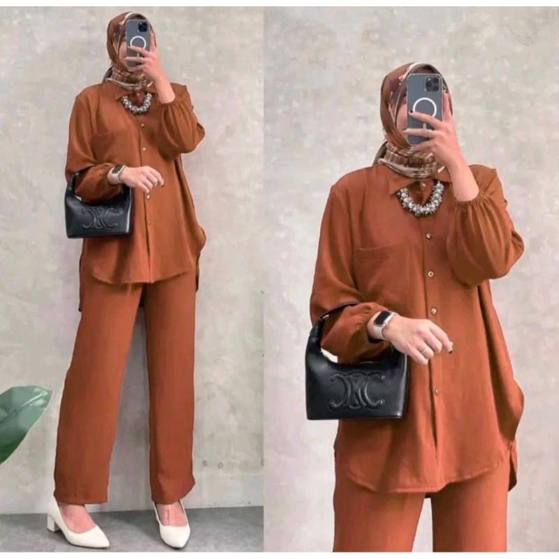 Jual ONE SET AMANDA CRINKLE//KEMEJA ATASAN SET KERAH WANITA CRINKLE ...