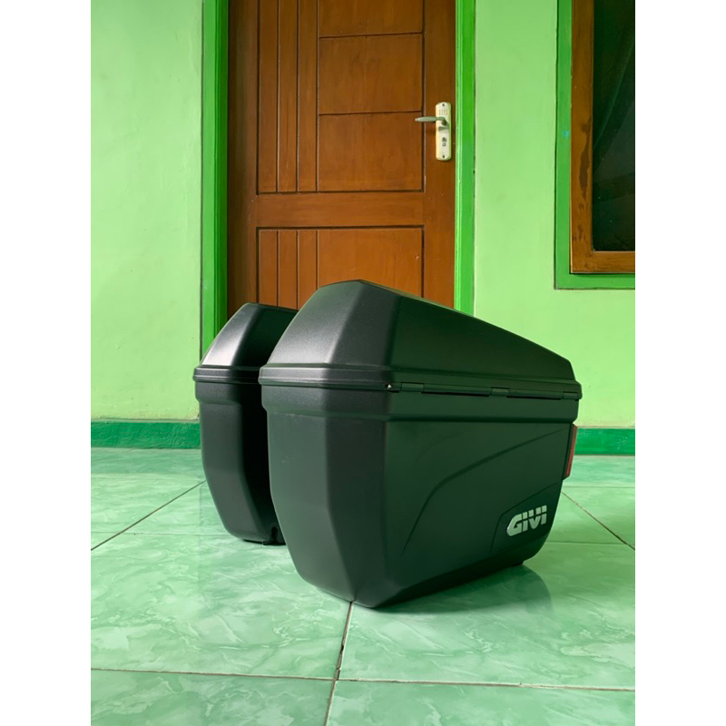 Jual Sidebox Givi E22N (Sidebox Motor) | Shopee Indonesia