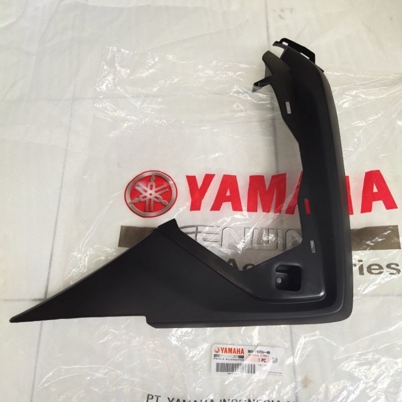 Jual Cover Panel Body Sayap Dalam Sirip Kanan Aerox ORIGINAL YAMAHA B65 ...