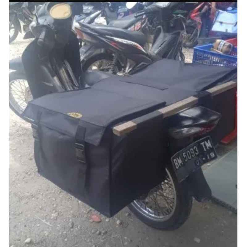 Jual Tas Obrok Tas Motor Tas Bronjong Anti Air Ukuran Jumbo Keranjang ...