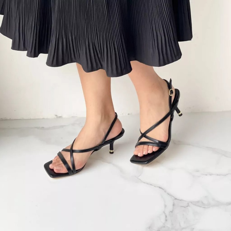 Jual Sepatu Heels Wanita CS Sepatu Heels Terbaru Wanita Sepatu Wanita ...