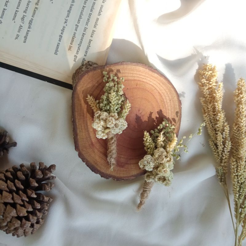 Jual Buket Bunga mini Rustic / Bunga kering / Bunga edelwais / Murah ...