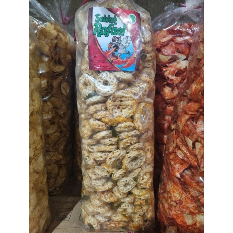 Jual KERUPUK SEBLAK RAFAEL / RAFAEL MIX DAUN JERUK 2 KG | Shopee Indonesia