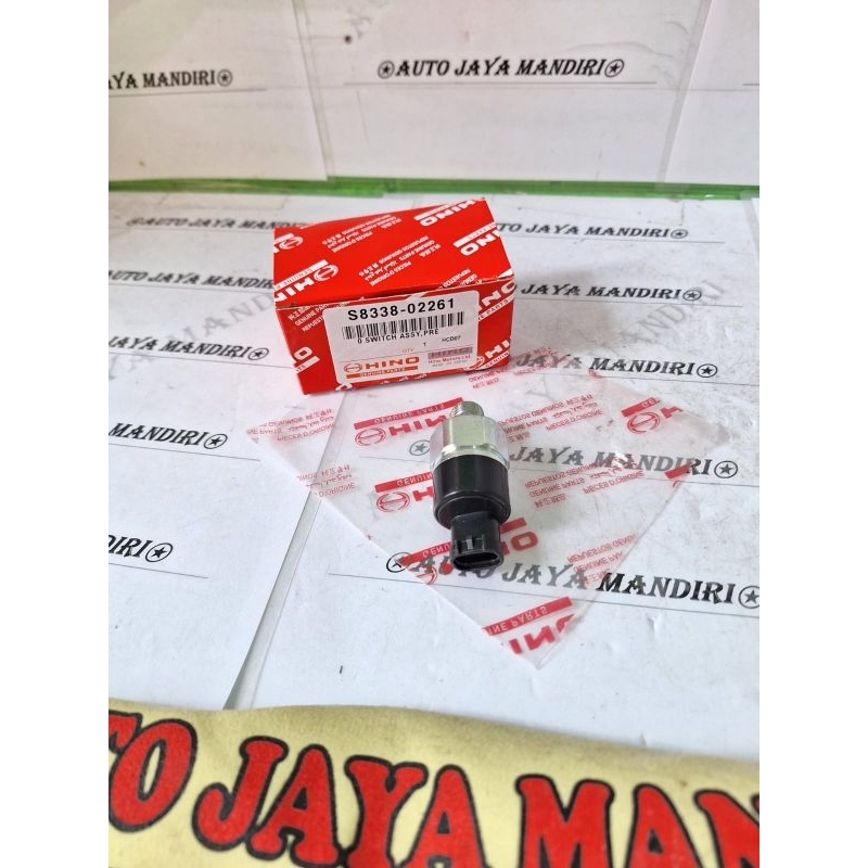 Jual Switch sensor tangki angin - switch tekanan angin hino 500 S8338 ...