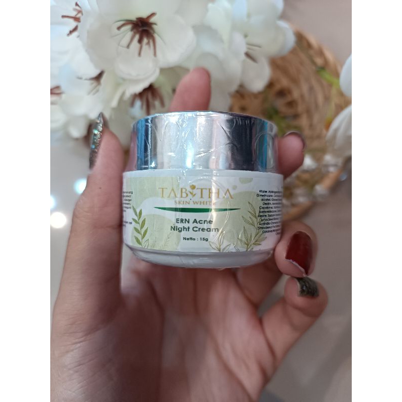 Jual ECER NIGHT CREAM ACNE TABITHA SKIN WHITE | Shopee Indonesia