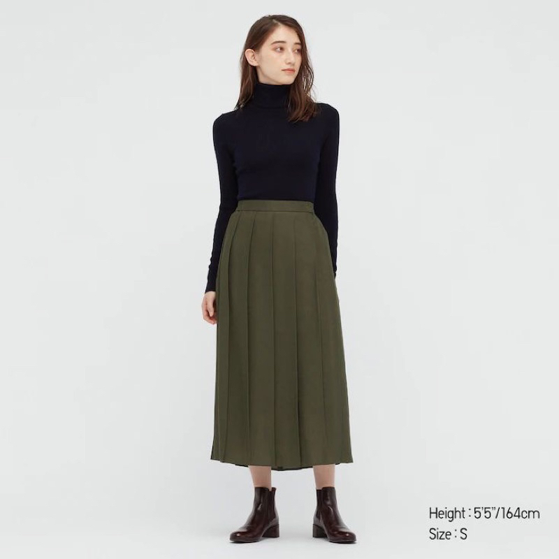 Jual Preloved Rok Wide Pleats Army by Uniqlo | Shopee Indonesia