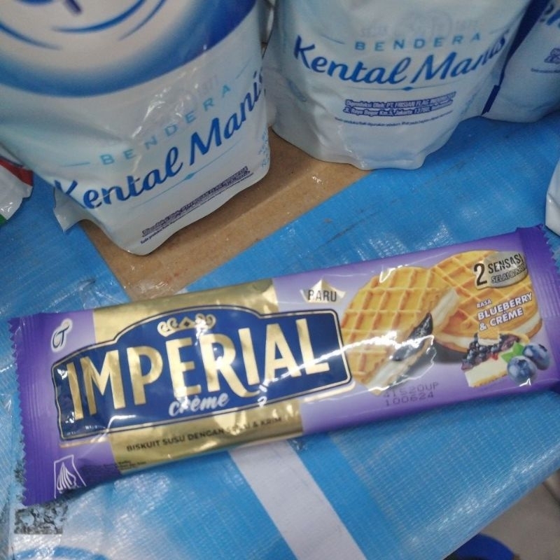 Jual Snack Biskuit Susu Selai dan Krim Imperial 2 Sensasi 27 Gram ...