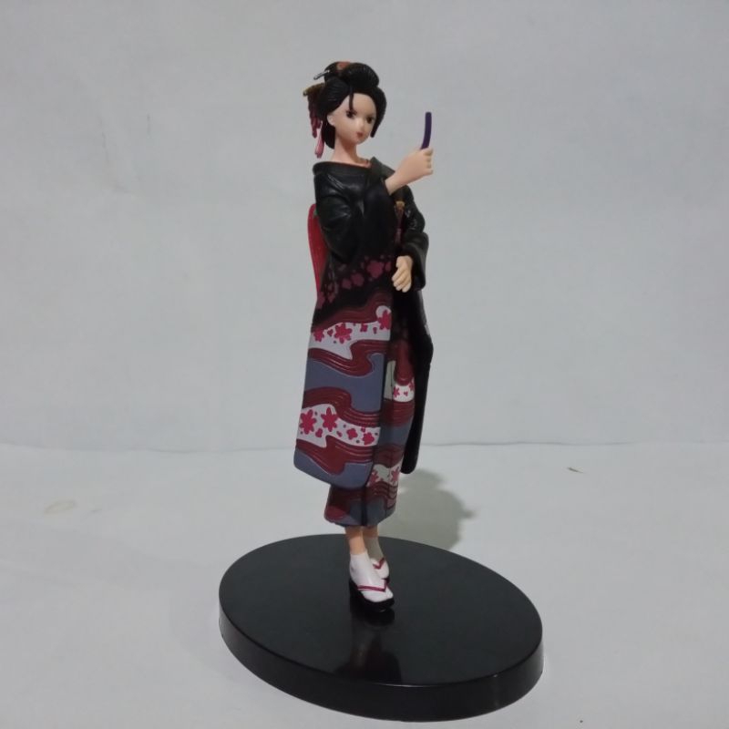 Jual Figure One Piece Kimono Nico Robin Wano Country | Shopee Indonesia
