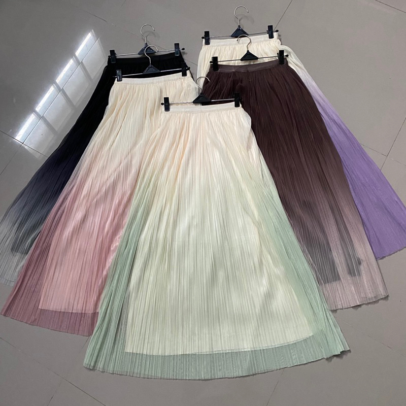 Jual Shimmer Skirt Gradasi rok shimmer gradasi bisa pakai bolak-balik ...