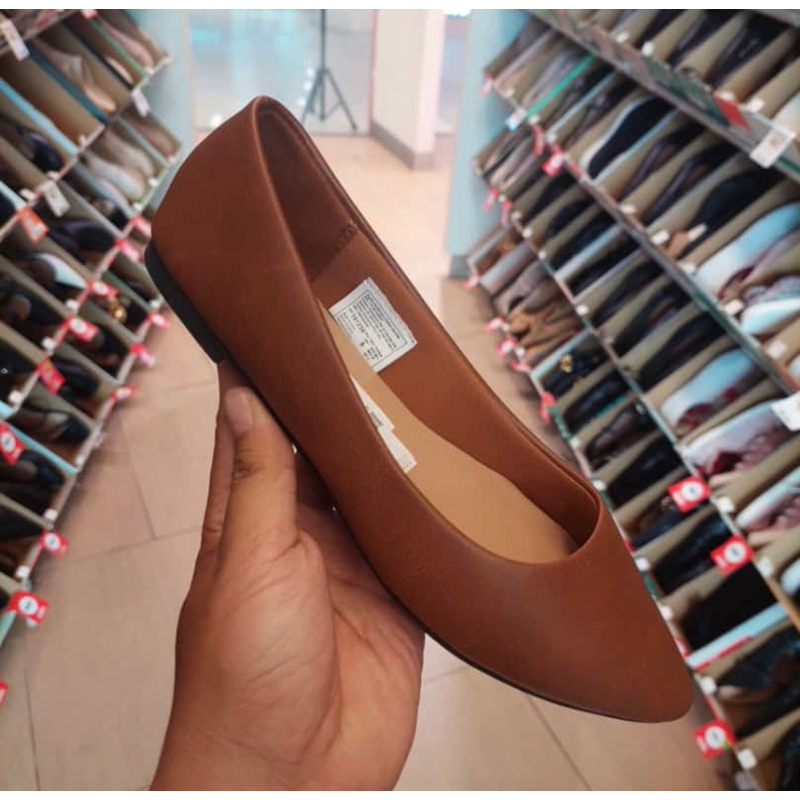 Jual Payless by Lower East Side harga normal 299000 | Shopee Indonesia