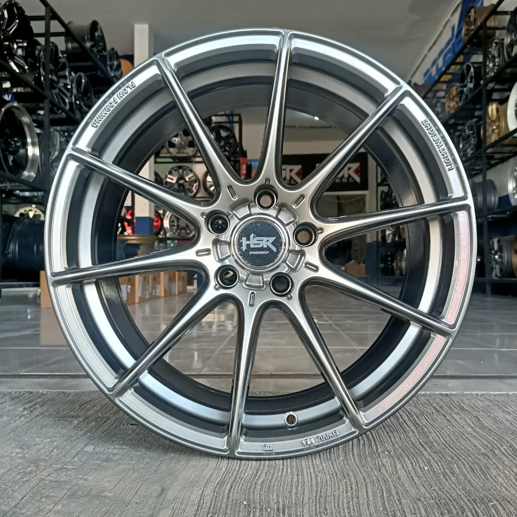 Jual Velg Mobil Innova Zenix Xpander Terios Ring 18 HSR FG TOBELO R18 | Shopee Indonesia