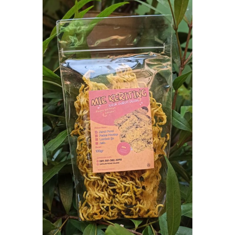 Jual Camilan/Jajanan Mie Keriting Pedas Jeruk Purut | Shopee Indonesia
