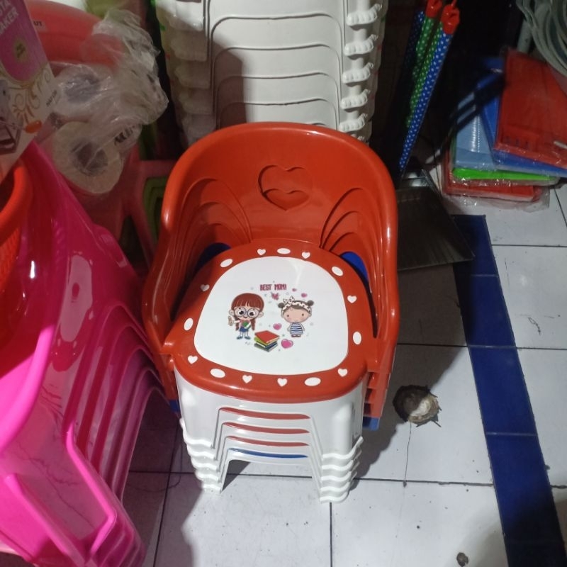 Jual Kursi Anak Senderan Bangku Plastik Ekonomis | Shopee Indonesia