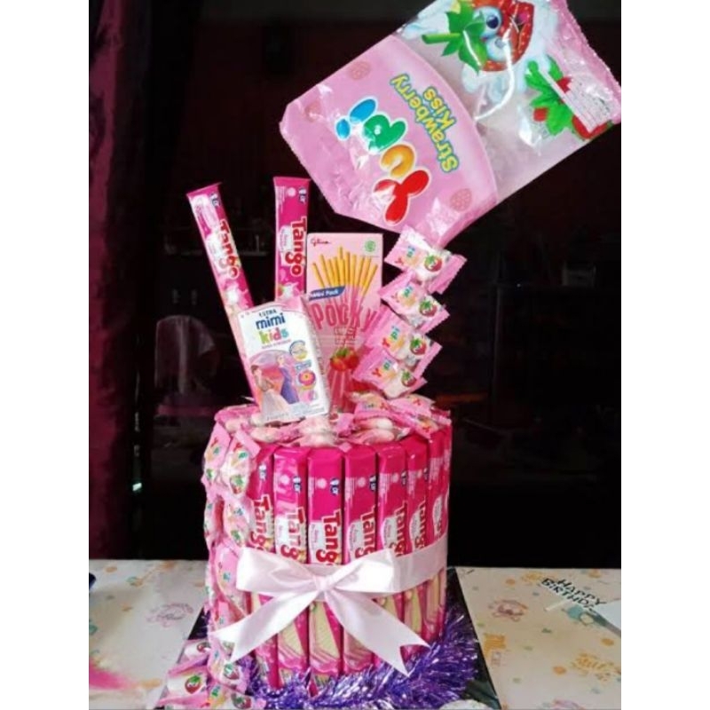 Jual Tower snack ultah, snack custom warna sesuai tema tingkatan kue ...