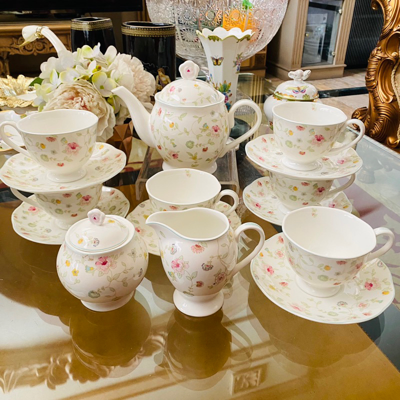 Jual Tea Pot Set Creamer Sugar Tea Cup Saucer Saint James Michelle ...