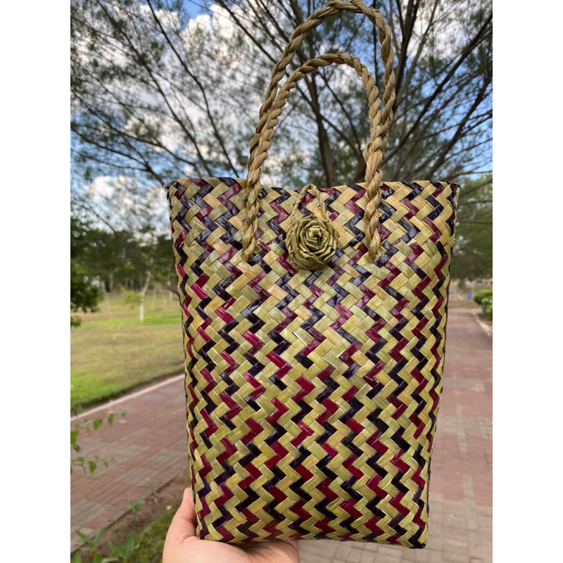 Jual TAS PURUN ANYAMAN KHAS KALIMANTAN SELATAN 0079 | Shopee Indonesia