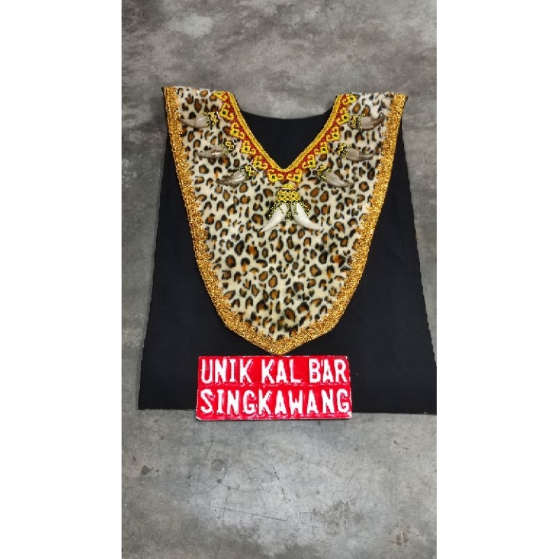 Jual BAJU SUNUNG DAYAK/ BAJU ADAT DAYAK KENYAH MOTIF BULU | Shopee ... Jual BAJU SUNUNG DAYAK/ BAJU ADAT DAYAK KENYAH MOTIF BULU | Shopee ...