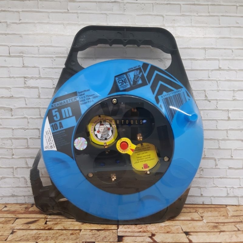 Jual Kabel rol 5 Meter 4 Lubang / Kabel roll 5M Kenmaster | Shopee ...
