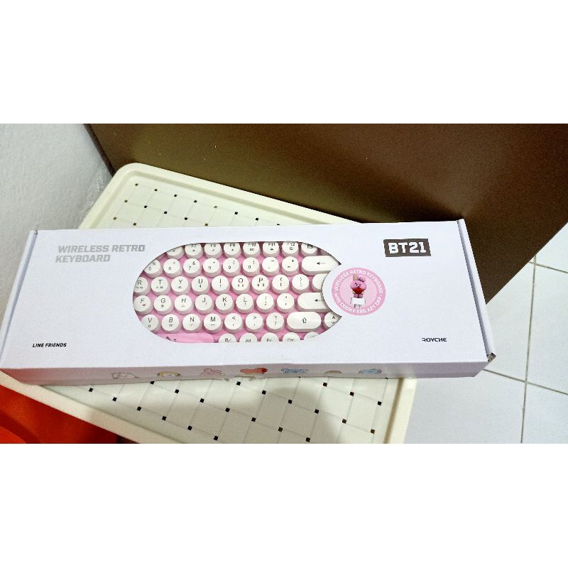 Jual ( Preloved ) Royche Line Friends BT21 Wireless Retro Keyboard ( Cooky ) | Shopee Indonesia
