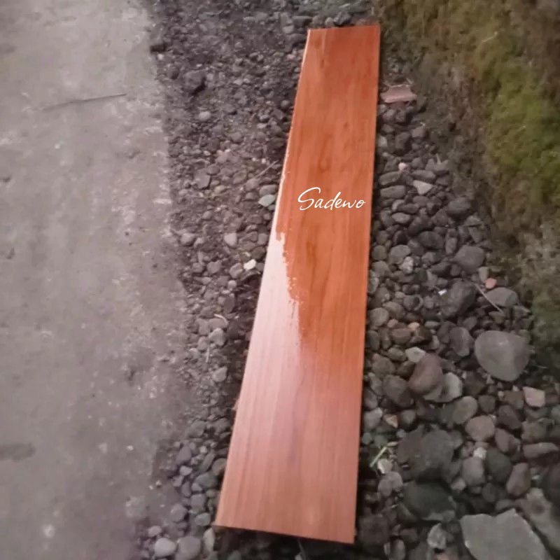 Jual Papan ambalan kayu jati perhutani sudah finishing semprot plitur ...
