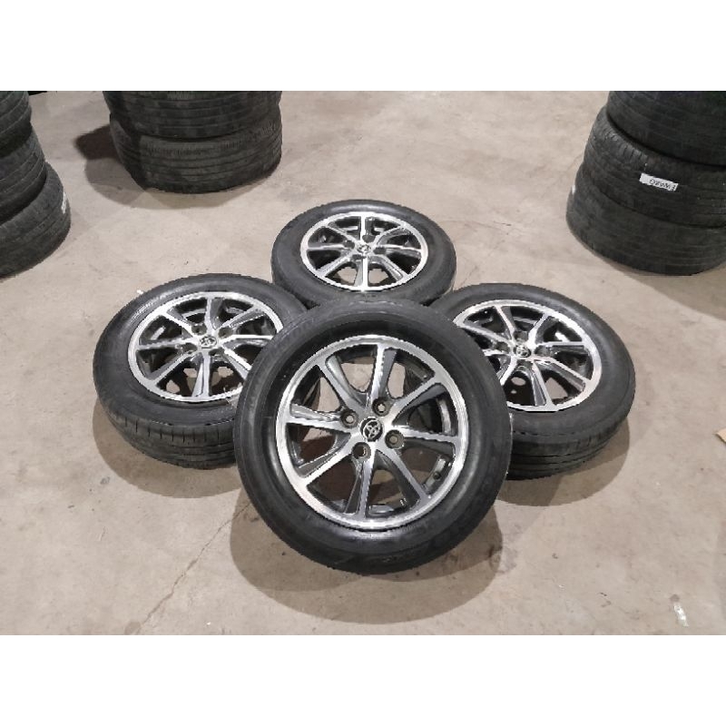 Jual velg mobil calya r14 baut 4x100 pls ban 175/65/14,sigra,agya ...