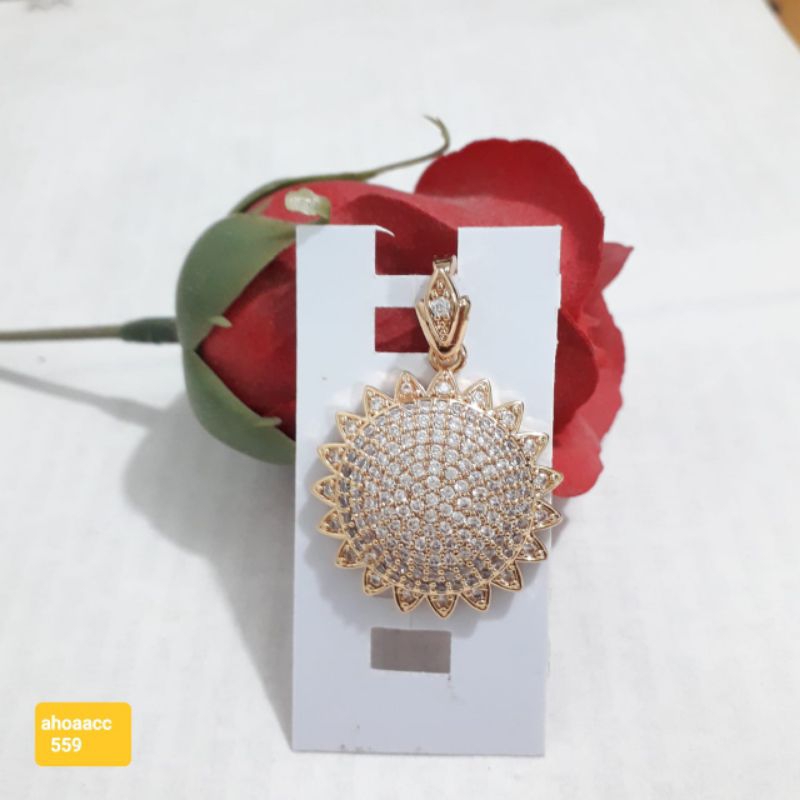 Jual Liontin permata bunga matahari warna emas dewasa. | Shopee Indonesia