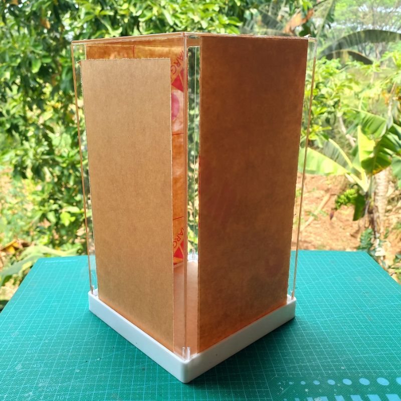 Jual box display akrilik uk (20x20x25cm) | Shopee Indonesia