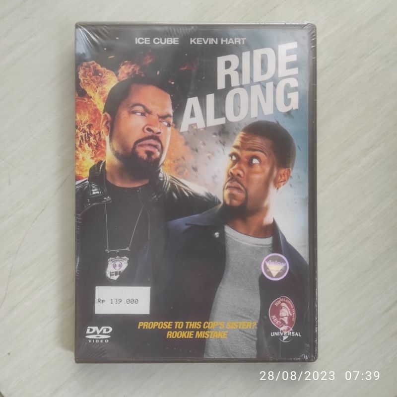Jual DVD Ice Cube & Kevin Hart RIDE ALONG ( segeL) | Shopee Indonesia
