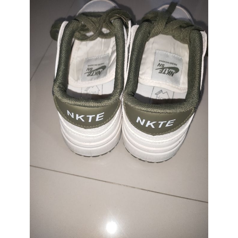 Jual preloved sepatu original NKTE | Shopee Indonesia