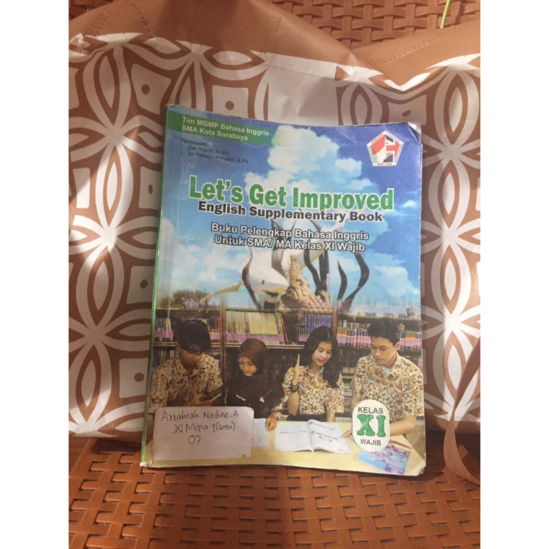 Jual Buku Pelengkap Bahasa Inggris Untuk SMA/MA kelas XI wajib Let’s ...