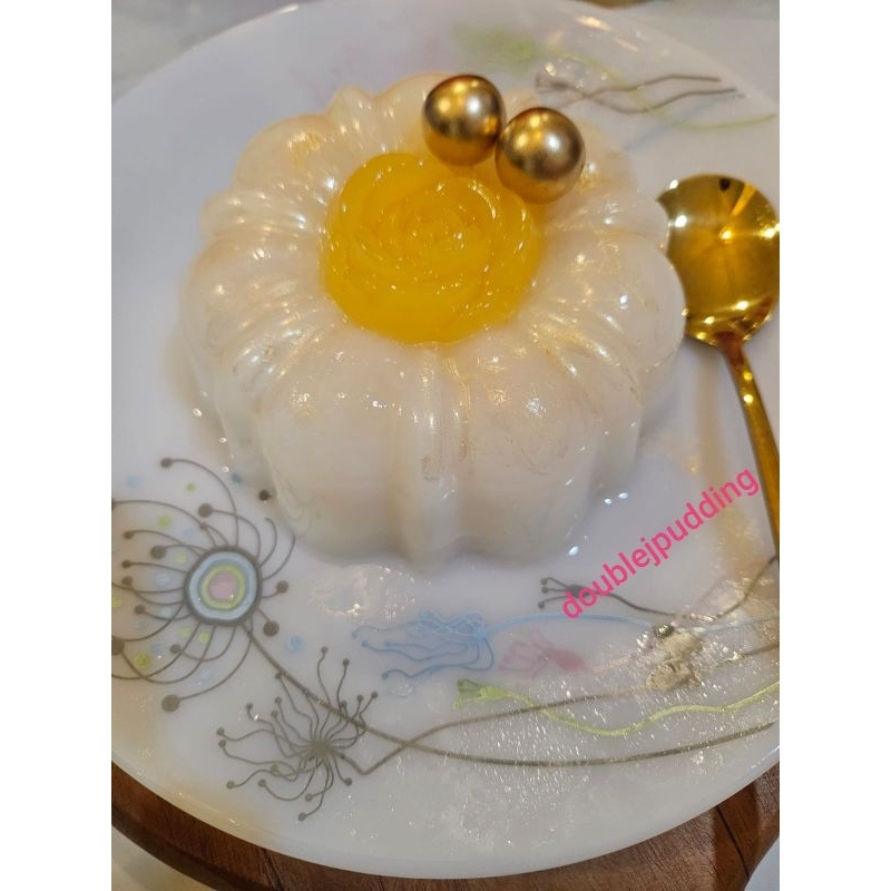 Jual Coconut Longan Pudding by Double J Pudding Kelapa Longan Puding ...