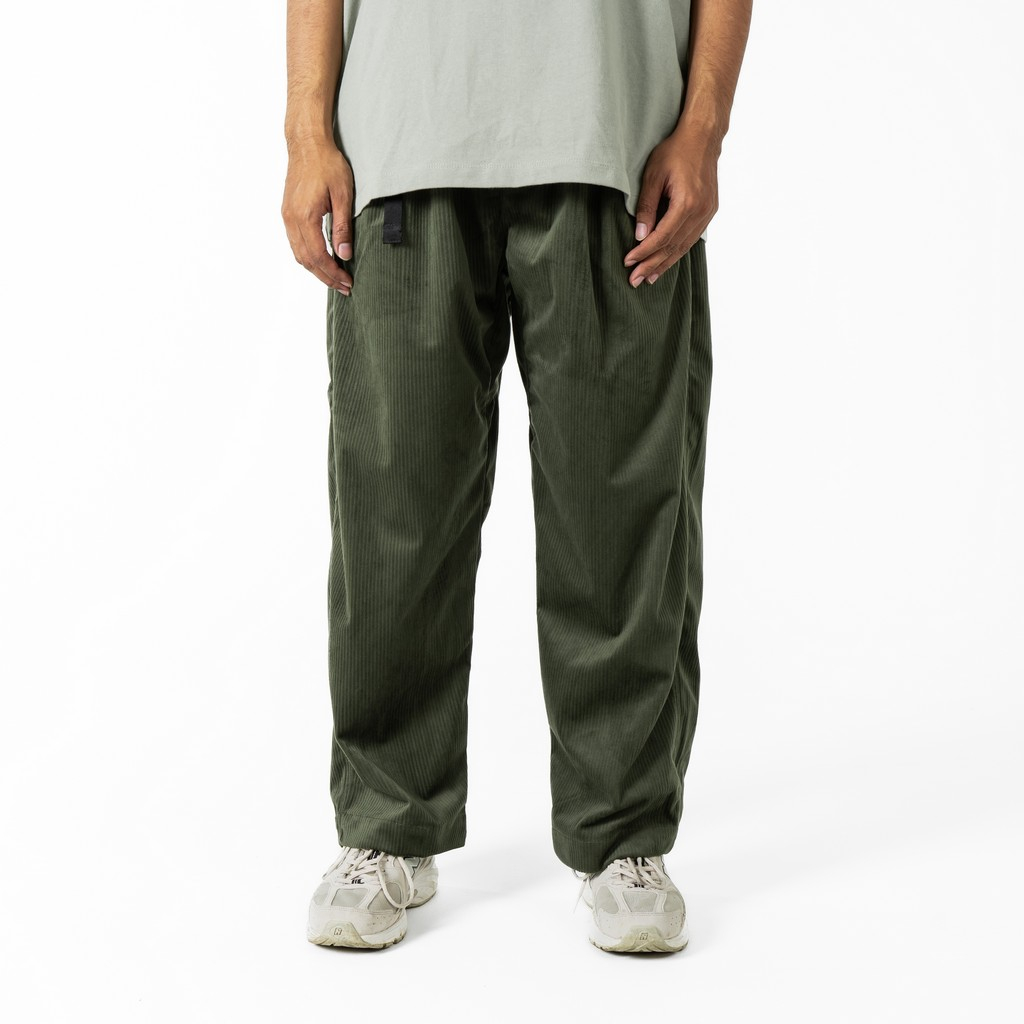Jual Celana Panjang Bodypack Kukama Corduroy Wide Relax Pants - Olive ...
