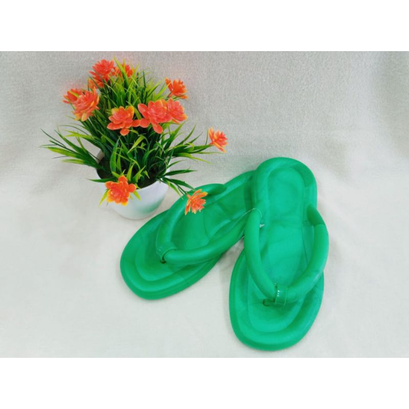 Jual SANDAL WANITA PVC BAHAN JELLY EMPUK POLOS 1 KARET BAN / Sandal ...