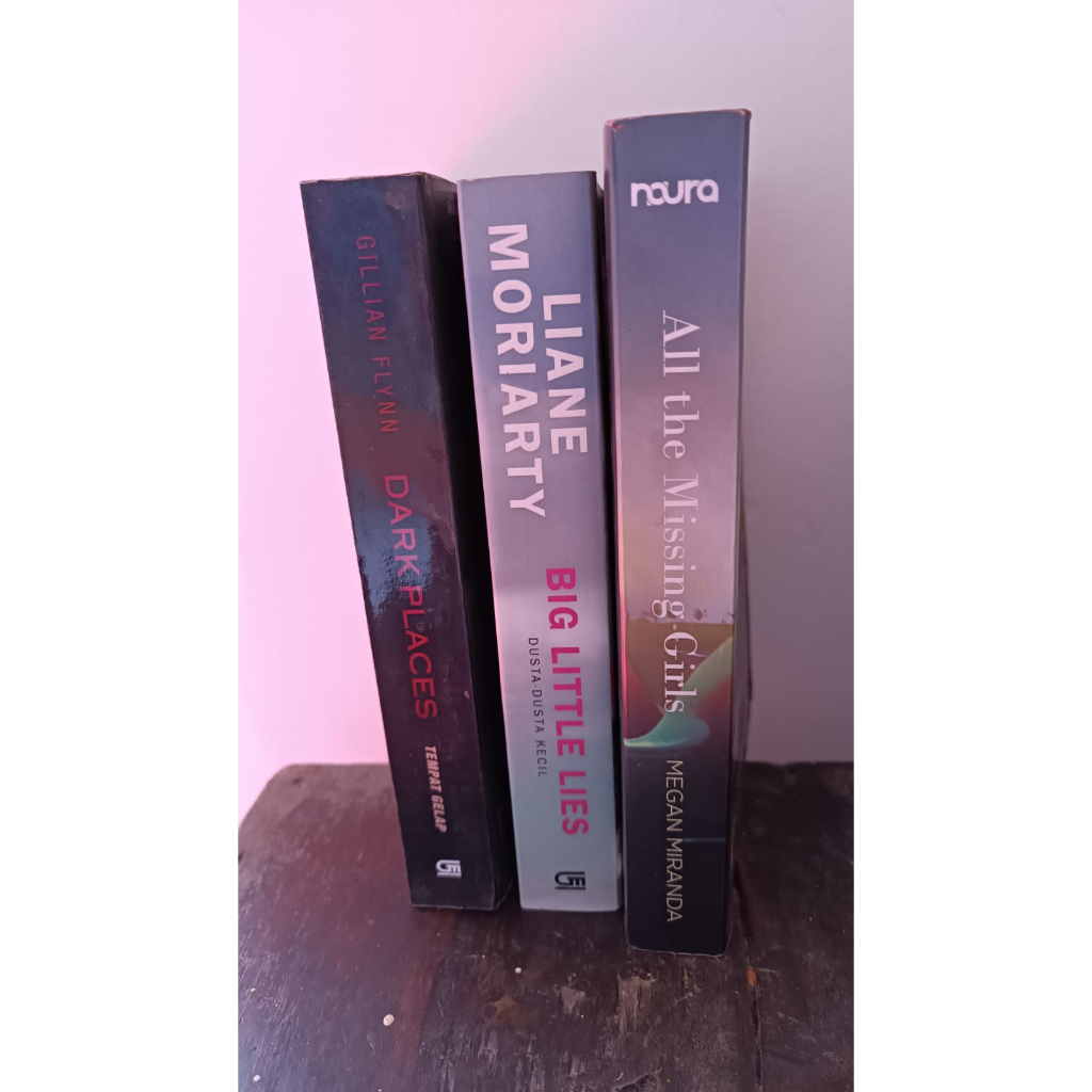 Jual BUKU BEKAS | BUKU PRELOVED | NOVEL FIKSI TERJEMAHAN | Shopee Indonesia