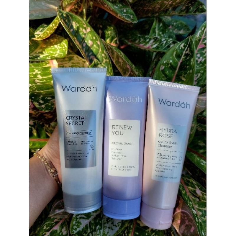 Jual Wardah Facial Wash & Wardah Milk Cleanser | Shopee Indonesia