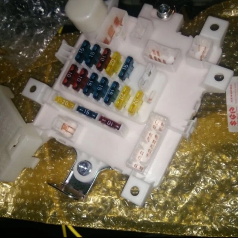 Jual BOX SEKRING SUZUKI AMENITY ESTEEM SGP ORIGINAL | Shopee Indonesia