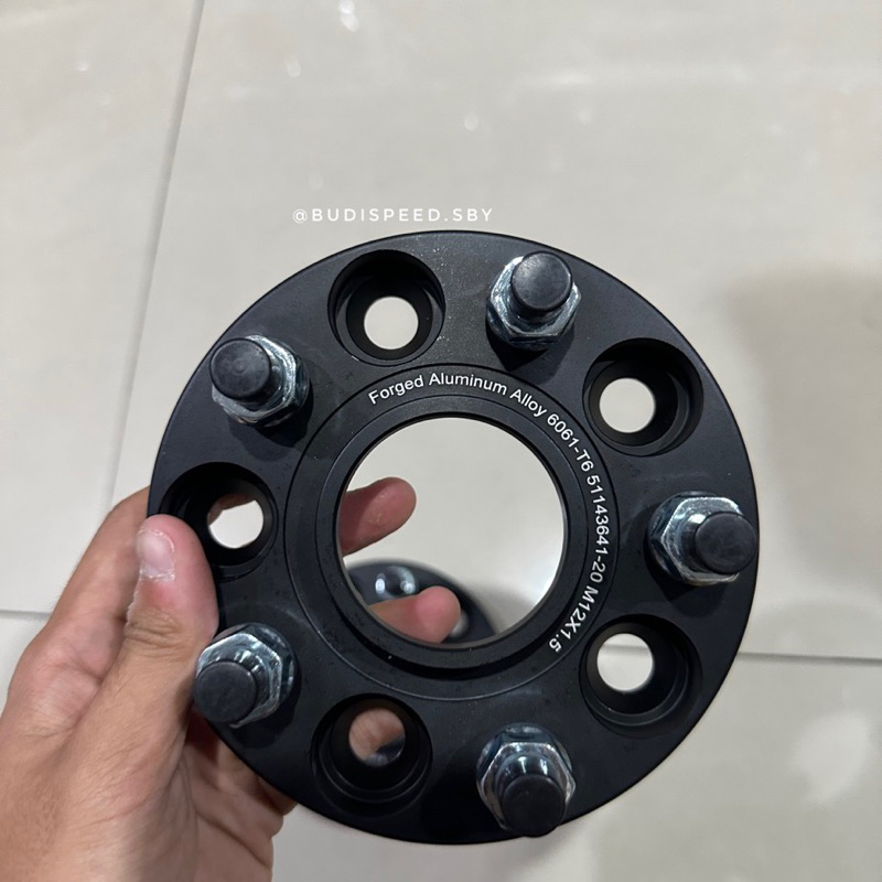 Jual Adaptor/Spacer Velg Civic / CR-V / Accord 20/30mm Plug and Play ...
