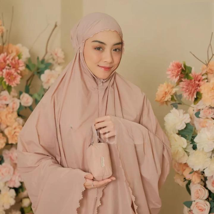 Jual Merakimuslimah Mukena mini travelling premium Parasut Korea dingin ...