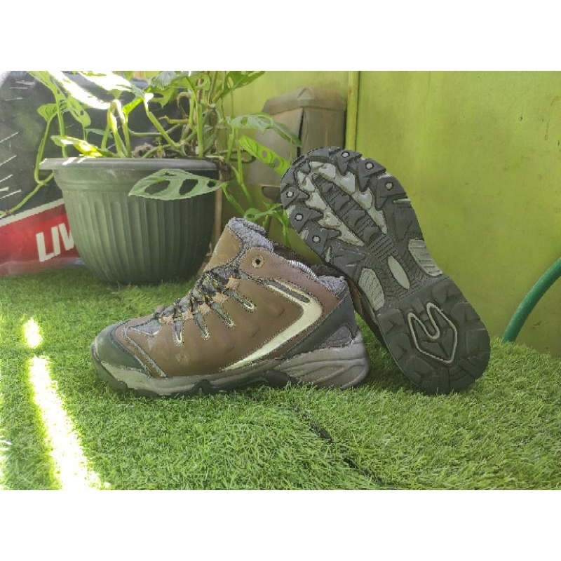 Jual Sepatu Outdoor Second (Original) | Shopee Indonesia
