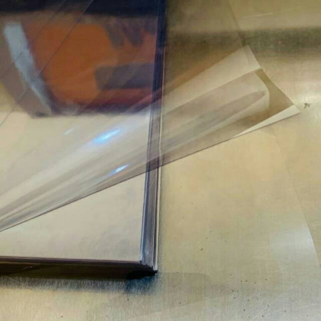 Jual Cover mika jilid bening tebal 0.20mm X 32cm X 48cm | Shopee Indonesia
