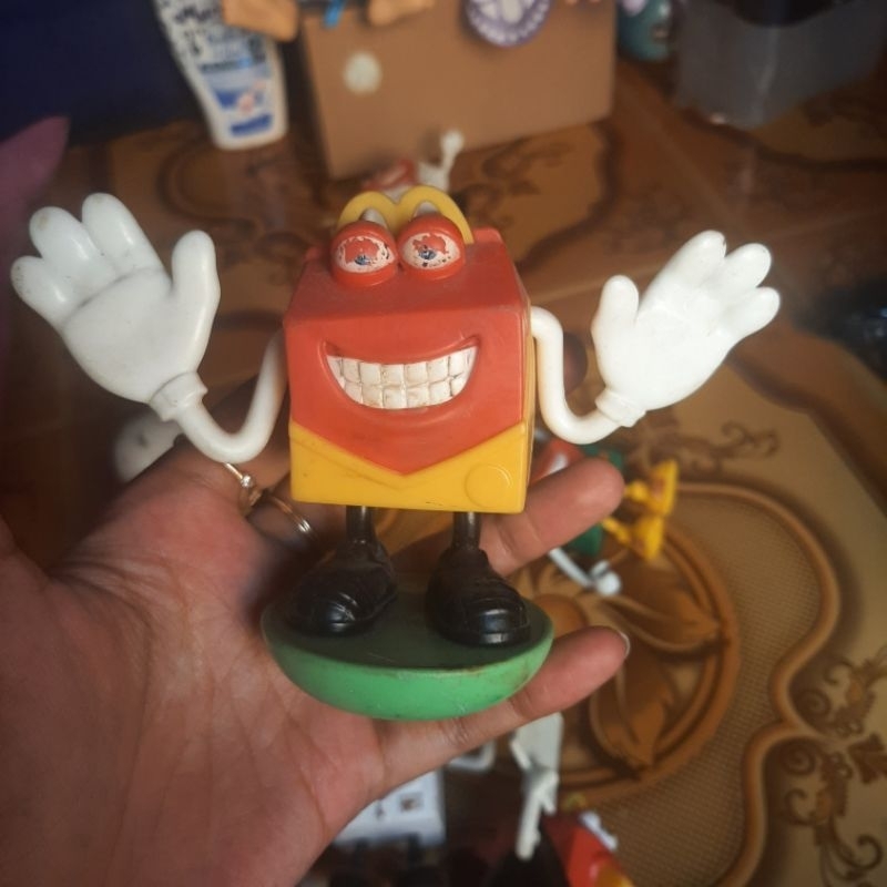 Jual mainan / figure dikoleksi kotak mcd | Shopee Indonesia