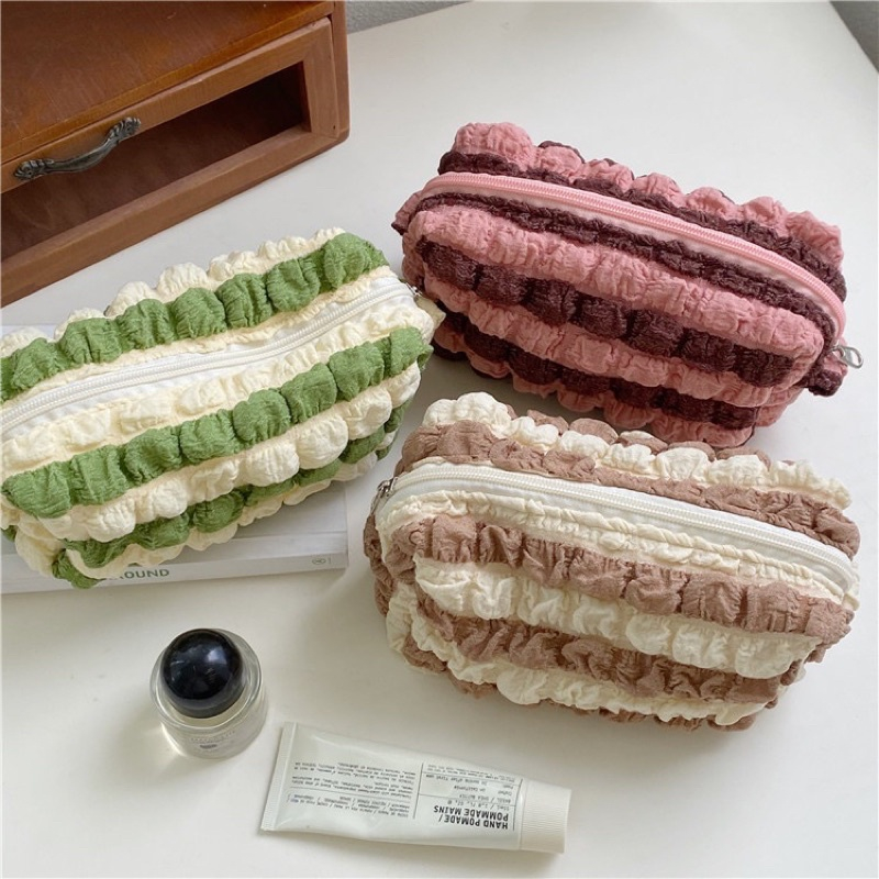 Jual Korean Puffy Waffle Aesthetic Make Up Pouch / Tas Organizer Makeup ...