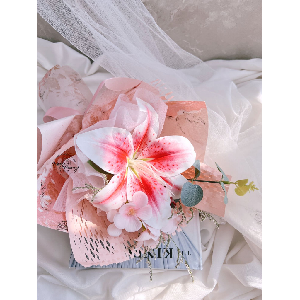 Jual ARTIFICIAL SINGLE LILY BOUQUET - BUKET BUNGA WISUDA FLOWER BOUQUET ...