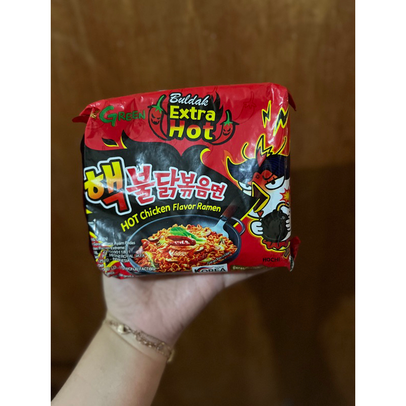 Jual MIE SAMYANG MERAH EXTRA HOT 140GR | Shopee Indonesia